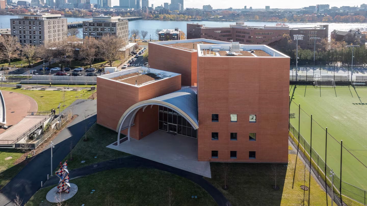 MIT's Edward and Joye Linde Music Building Officially Opens to the ...